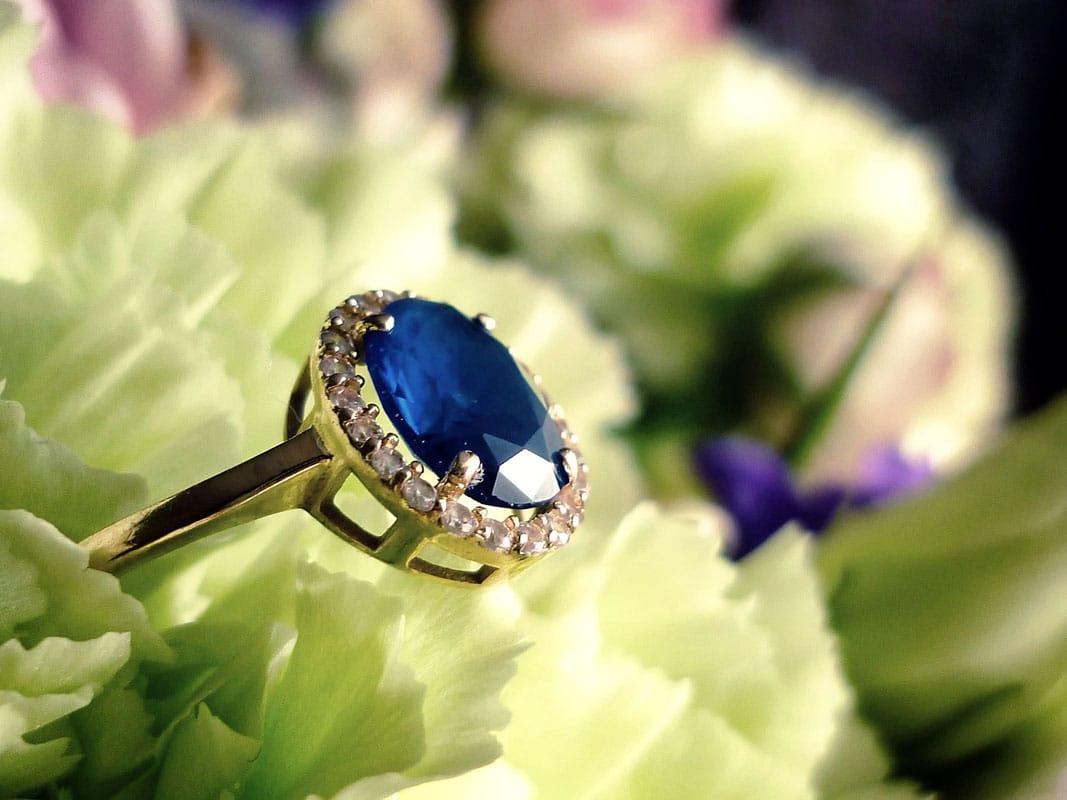 The Amazing History of Royalty and First Lady Engagement Rings